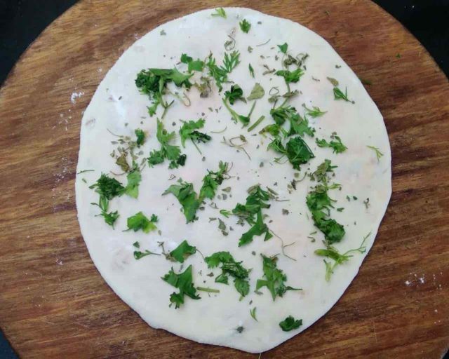 Aloo Kulcha Recipe | Amritsari Kulcha Recipe | How to make Aloo Kulcha