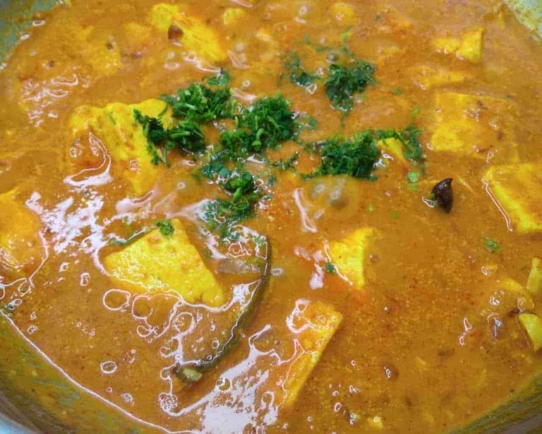 Kaju Paneer Masala Recipe | Kaju Paneer Curry | Paneer Cashew Curry