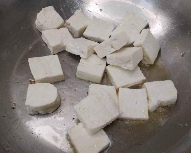 Kaju Paneer Masala Recipe | Kaju Paneer Curry | Paneer Cashew Curry