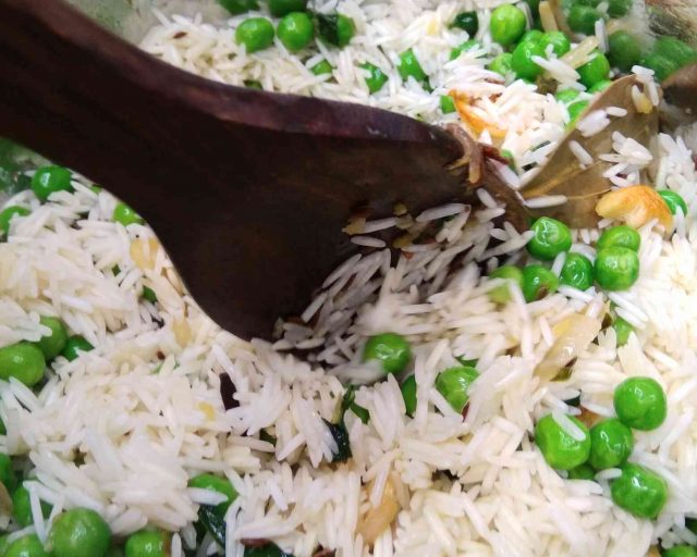 Matar Pulao Recipe | Peas Pulao Recipe | How to make Matar Pulao