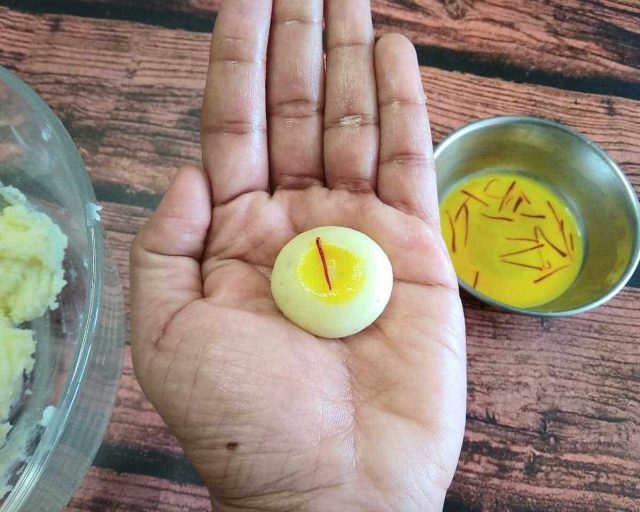 Instant Peda Recipe | Milk Powder Peda | Peda Recipe