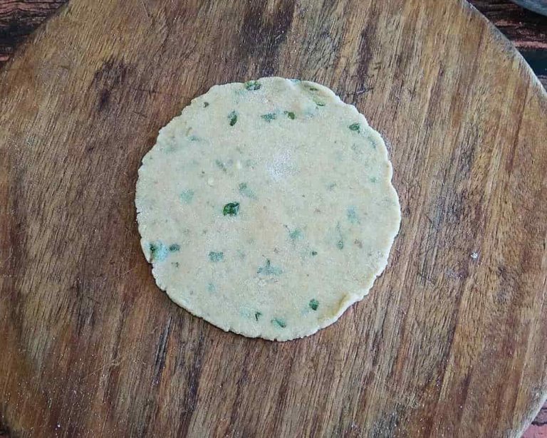 Rajgira Puri Recipe | Rajgira Poori | Rajgira ki Poori for Vrat